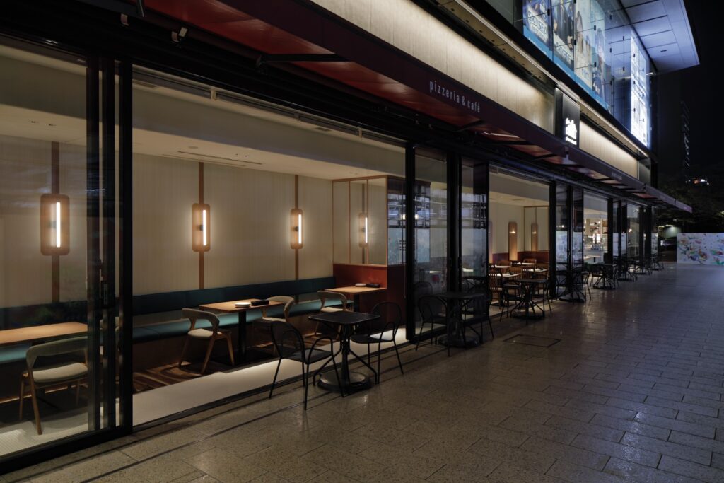 [テラス席あり]KITTE大阪 THE CORNER pizzeria&cafe | みんなのビアガーデン部2025